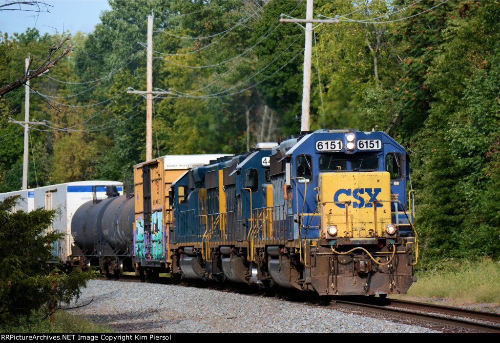 CSX 6151 C770